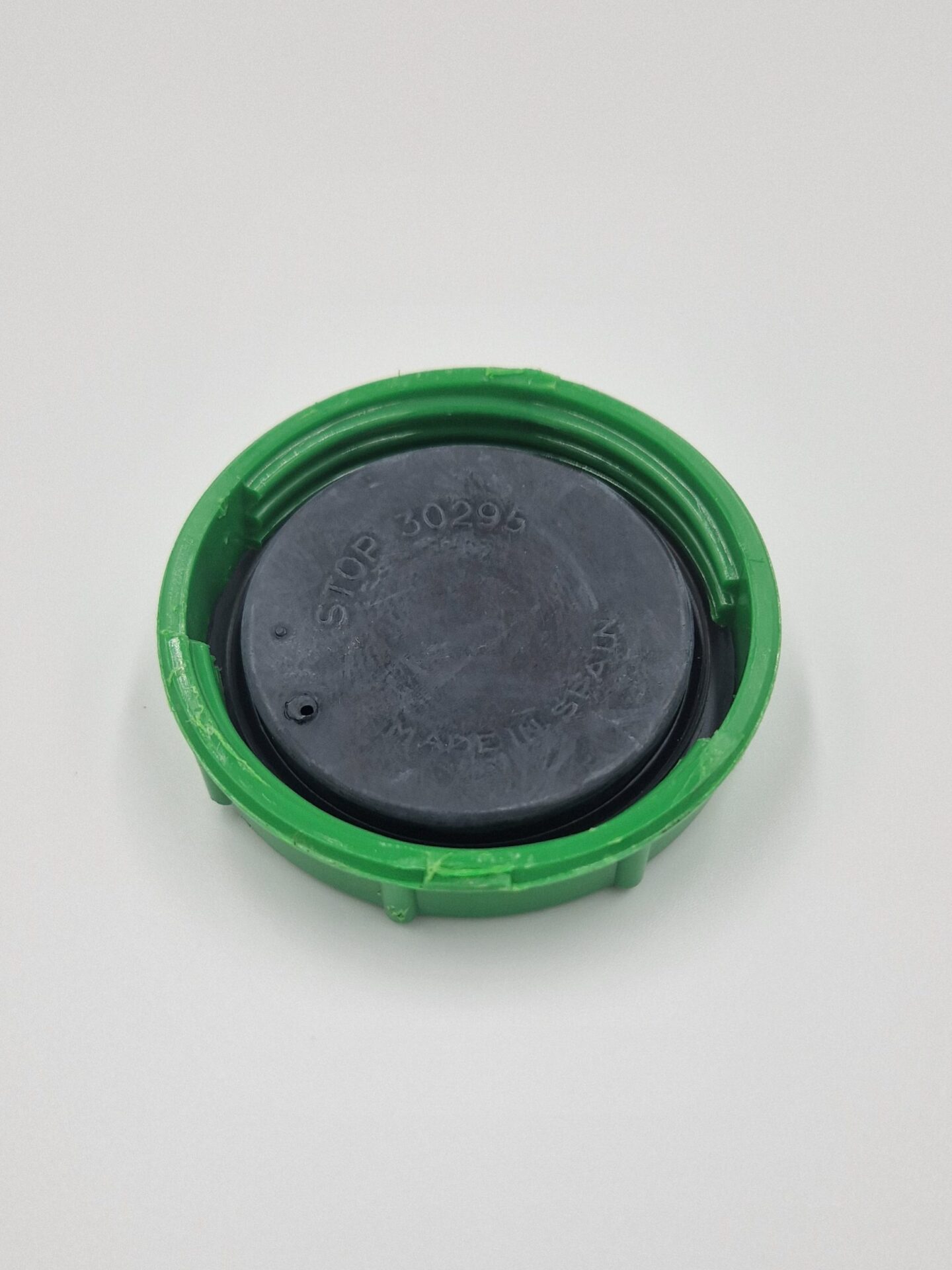 Resevoir Cap - Earthxtract Commercial Ltd