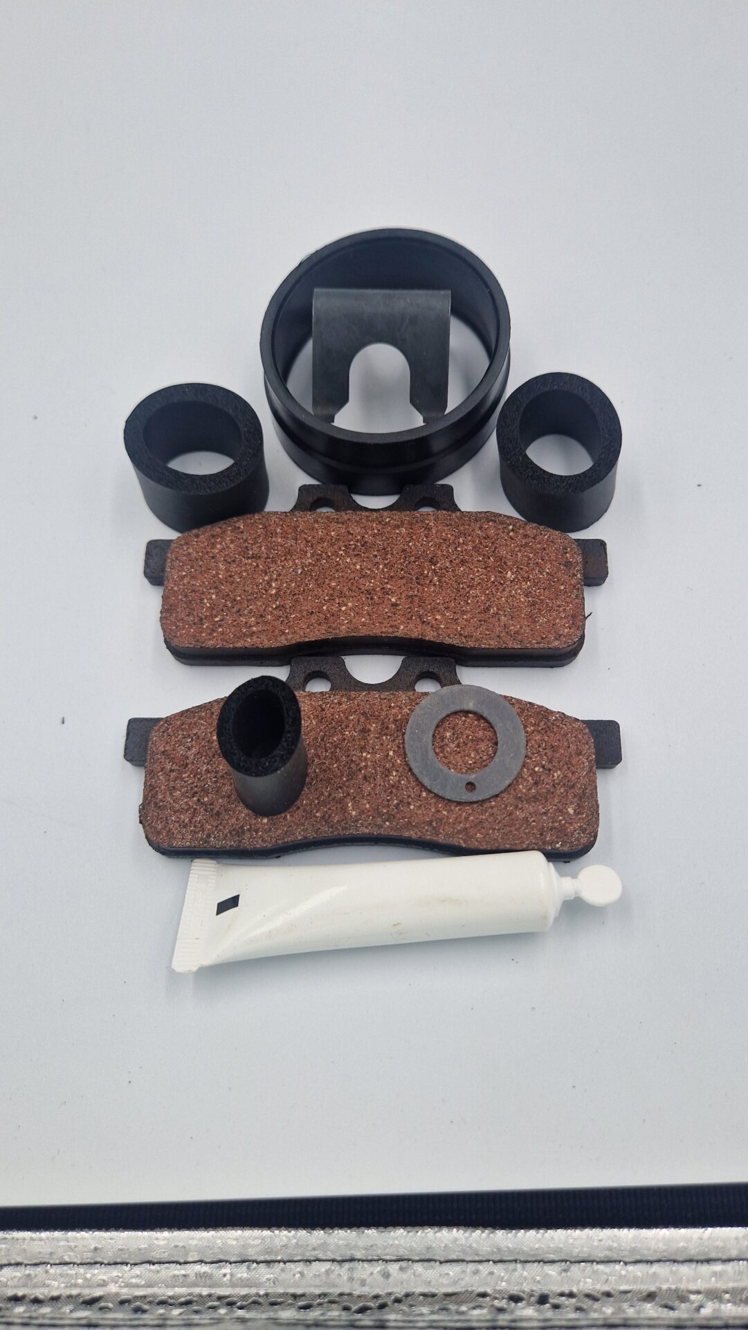 Calliper Repair Kit - Earthxtract Commercial Ltd