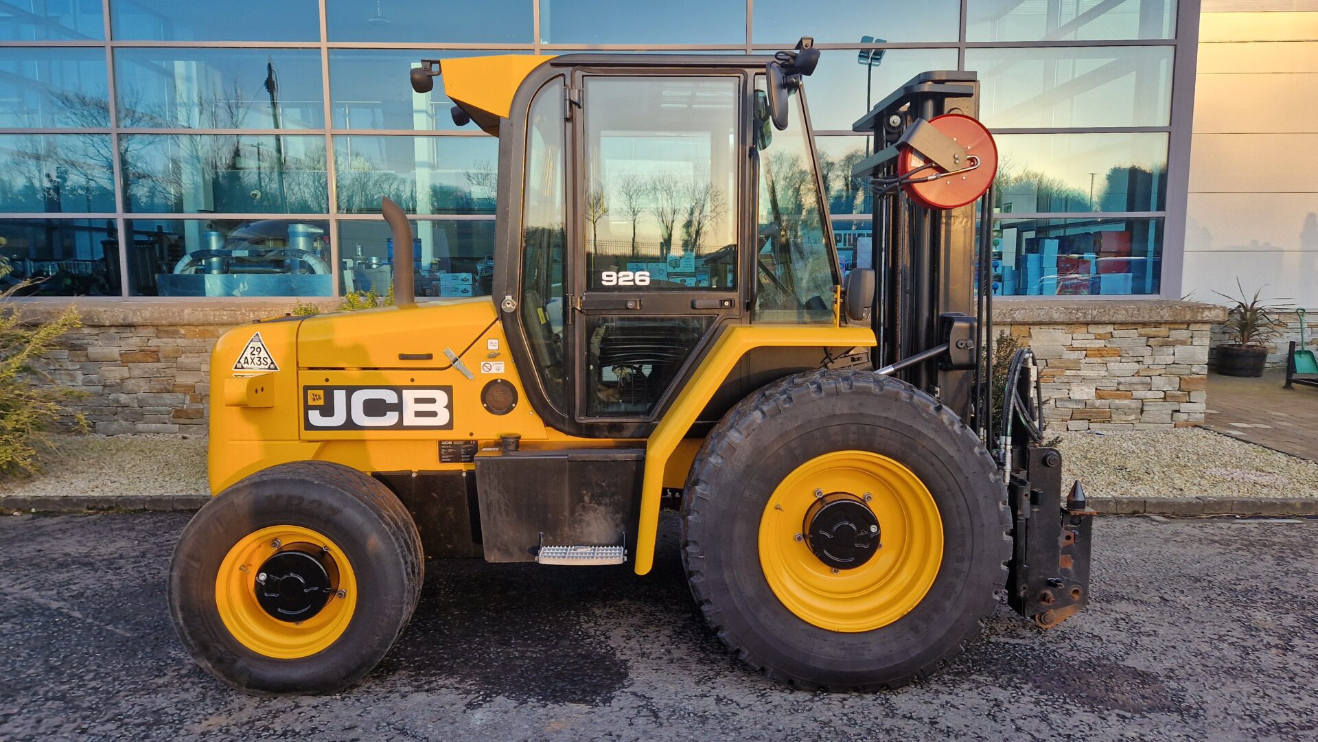 2020 JCB 926 RTFL 300hrs 4x4 - Earthxtract Commercial Ltd